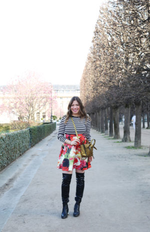 Parisian Chic: 10 Outfits to Wear in Paris, France — bows & sequins
