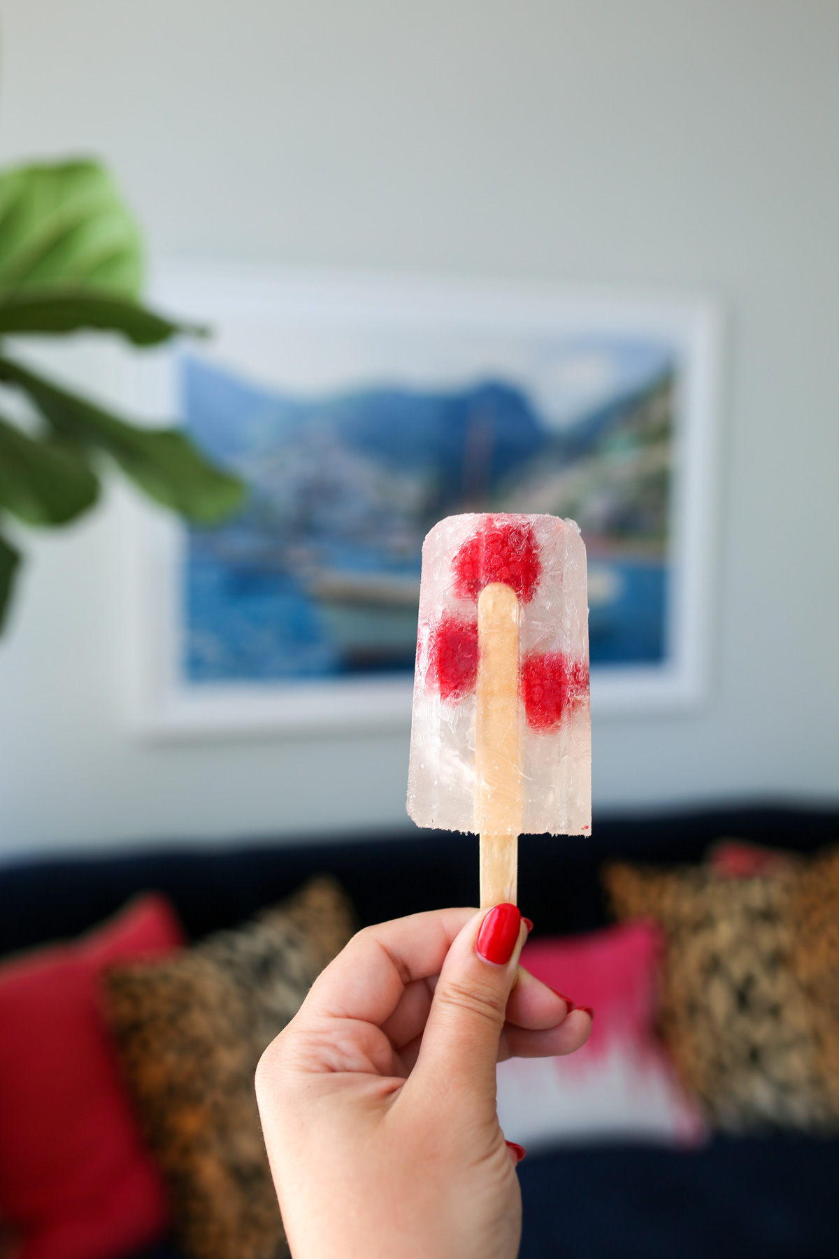How to Make Frozen Rosé Boozy Popsicles — bows & sequins