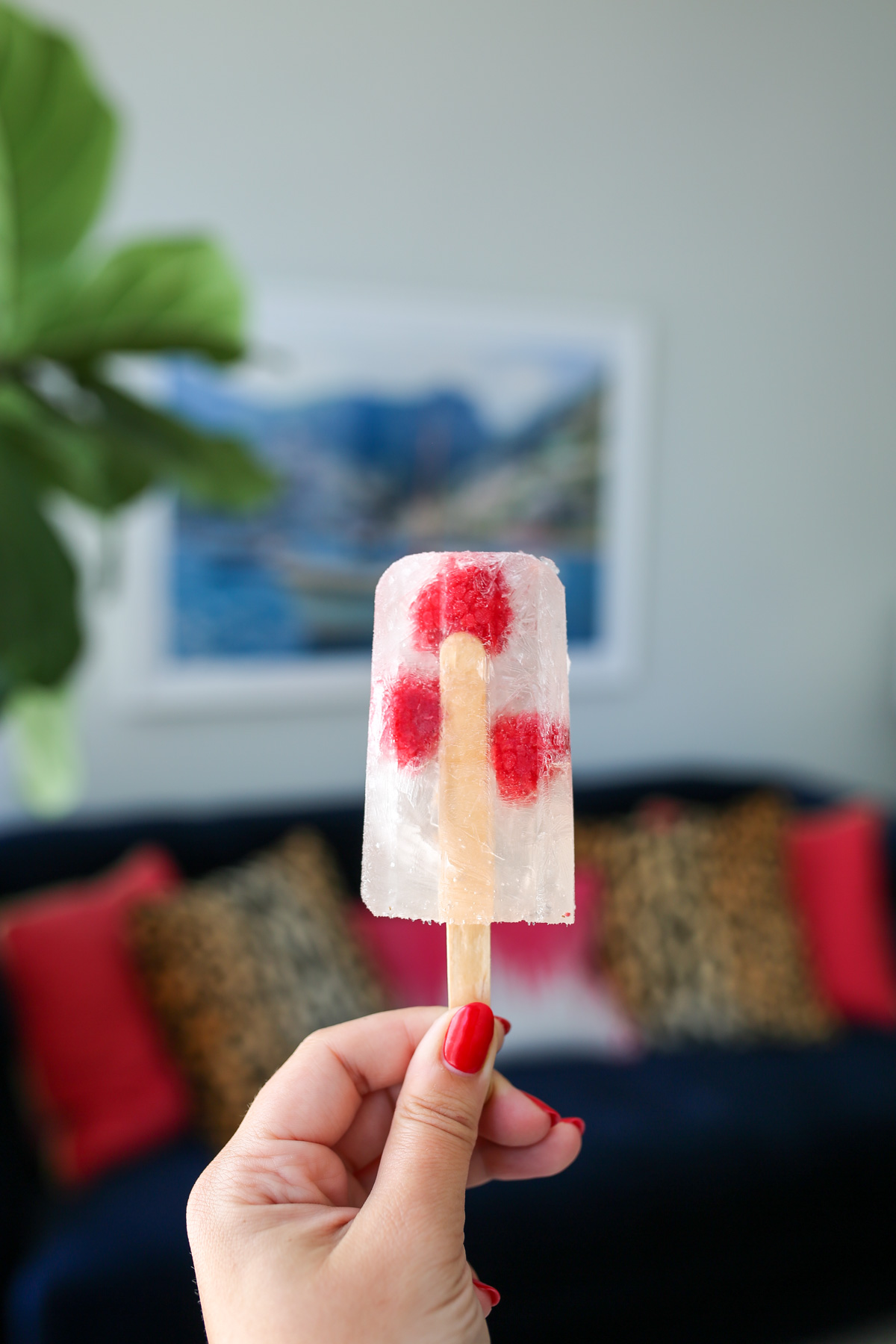 How to Make Frozen Rosé Boozy Popsicles — bows & sequins
