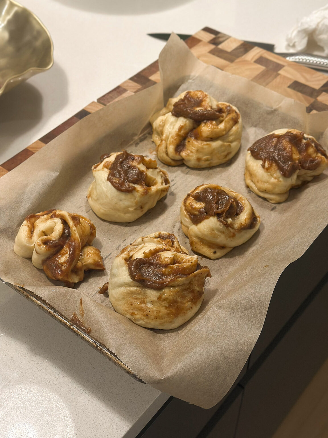 The Best Cinnamon Rolls — bows & sequins